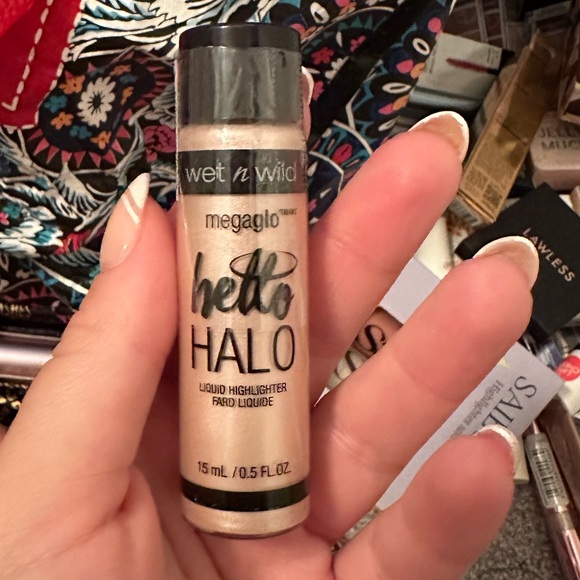 wet n wild | Makeup | Wet N Wild Hello Halo Liquid Highlighter Halo ...